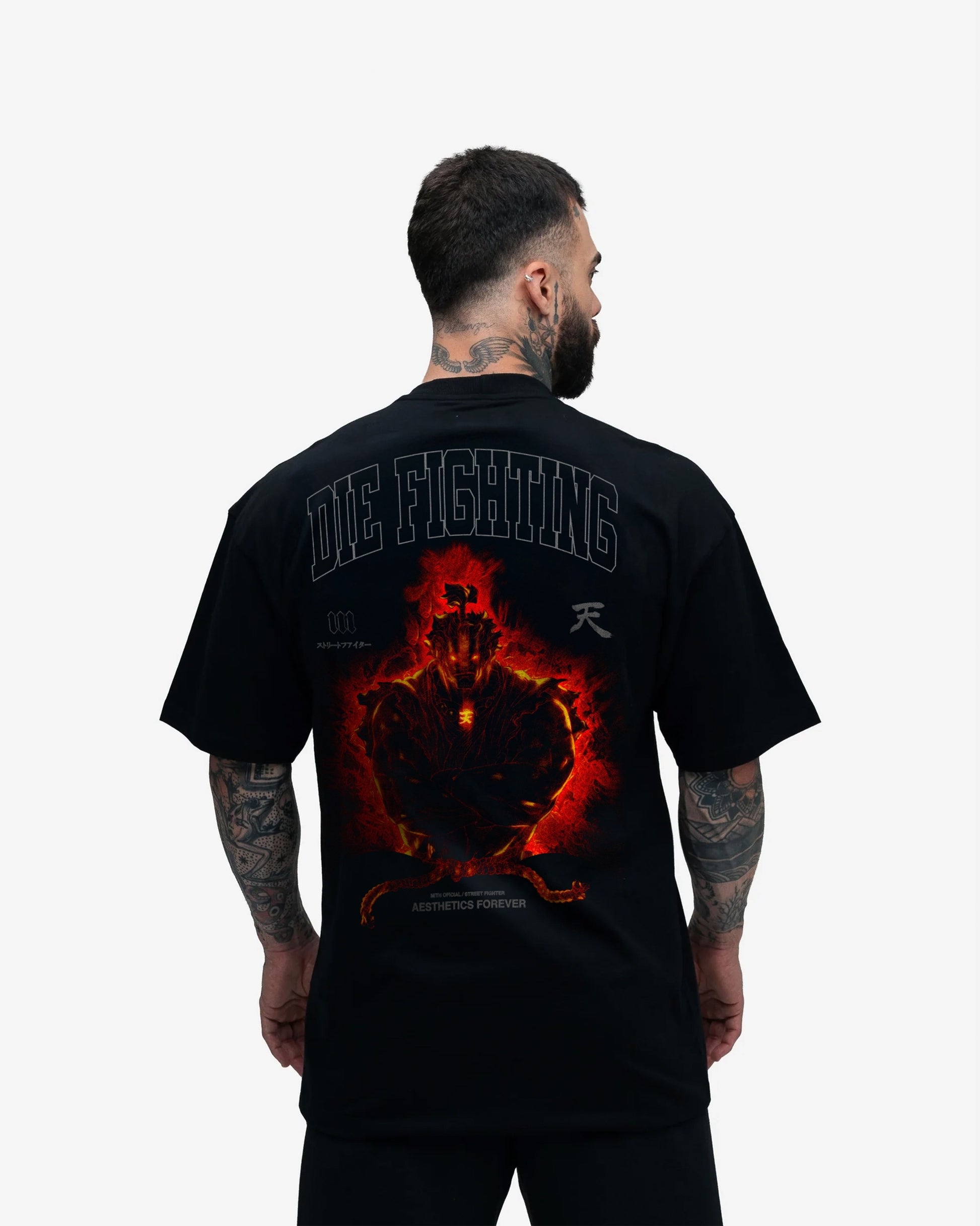 Camiseta Oversized Mith Street Fighter Akuma Die Fighting Preto